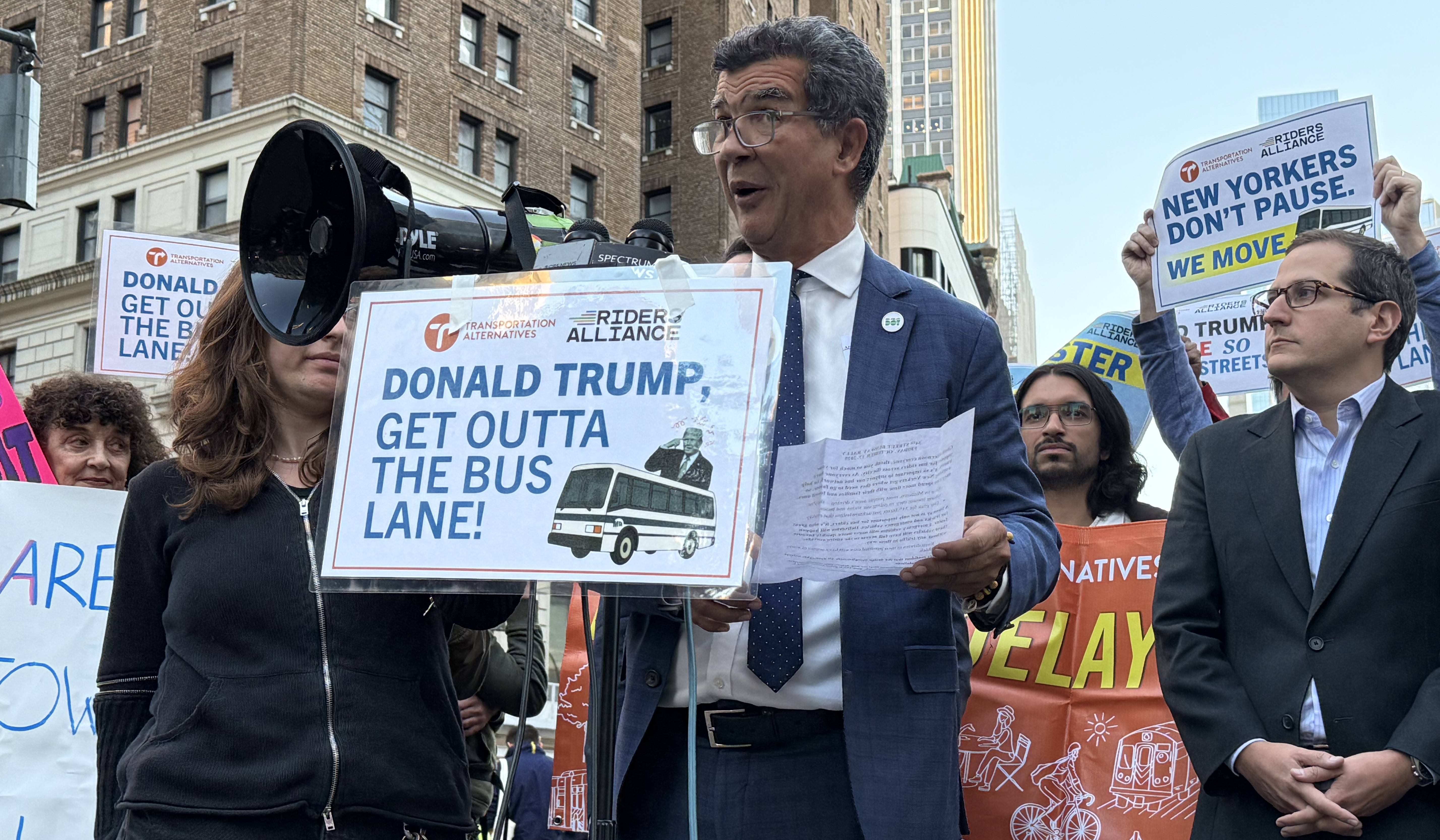 'Outrage': Pols — And Even DOT Boss — Protest Trump's Block on 34th St ...